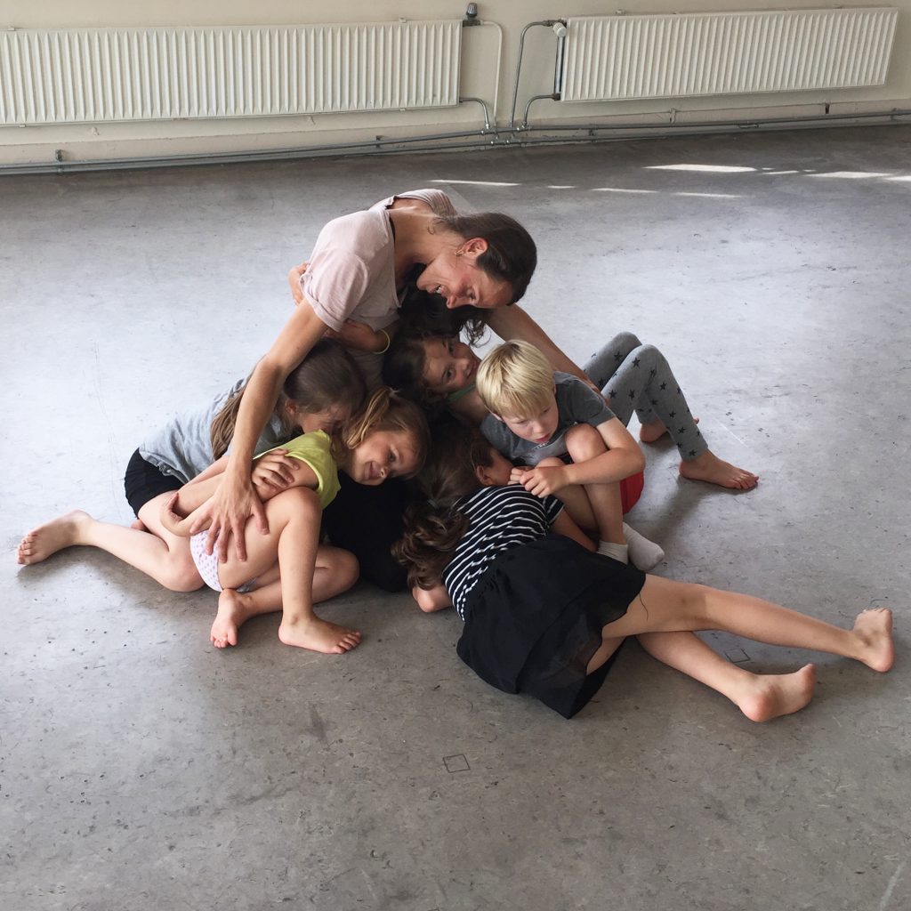 Dance 7: Bodily expression – Kids Atelier
